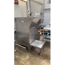 Meat Mincer, Mixer Grinder UK | Meat Mixer Grinders